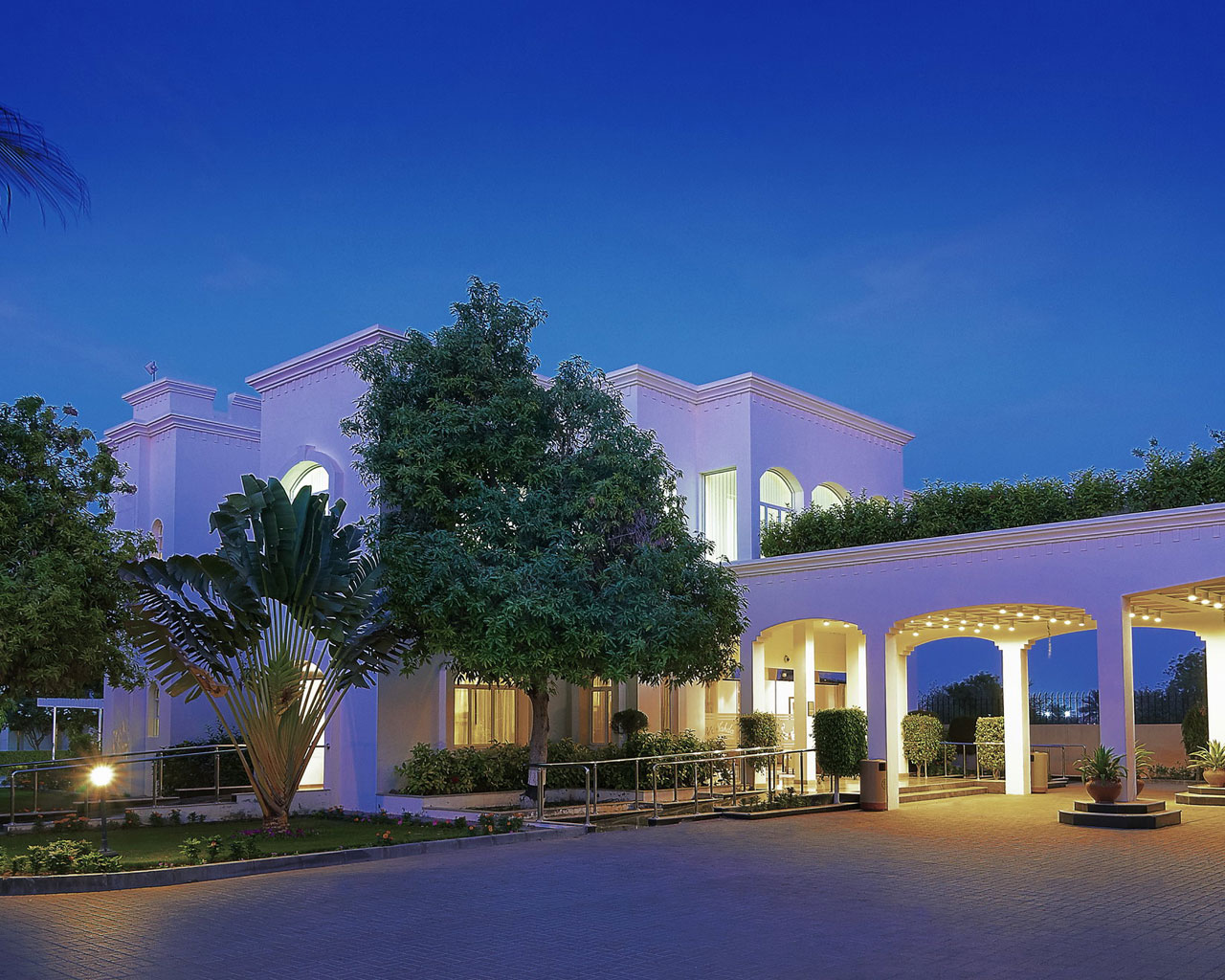 Home - Window to Luxury